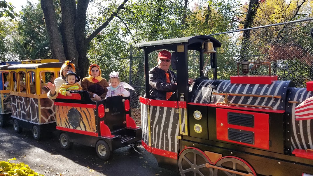 Train & Carousel Volunteer - Henry Vilas Zoo